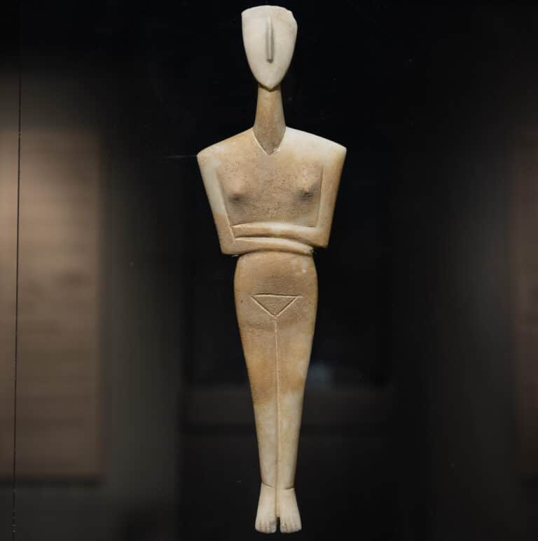 The human form in Cycladic Art - Museum of Cycladic Art