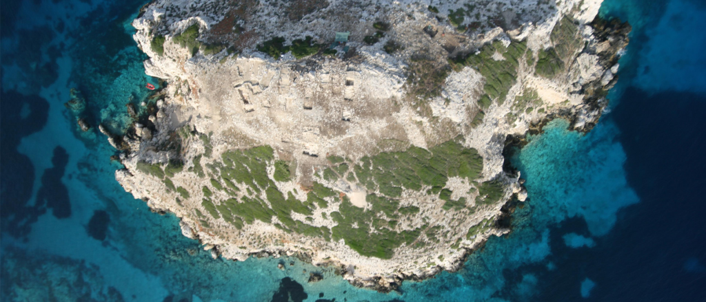 Settlements of the Cyclades in the 3rd millenium BC - Museum of ...