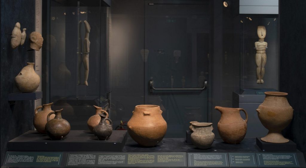 The archaeology of the Cyclades - Museum of Cycladic Art