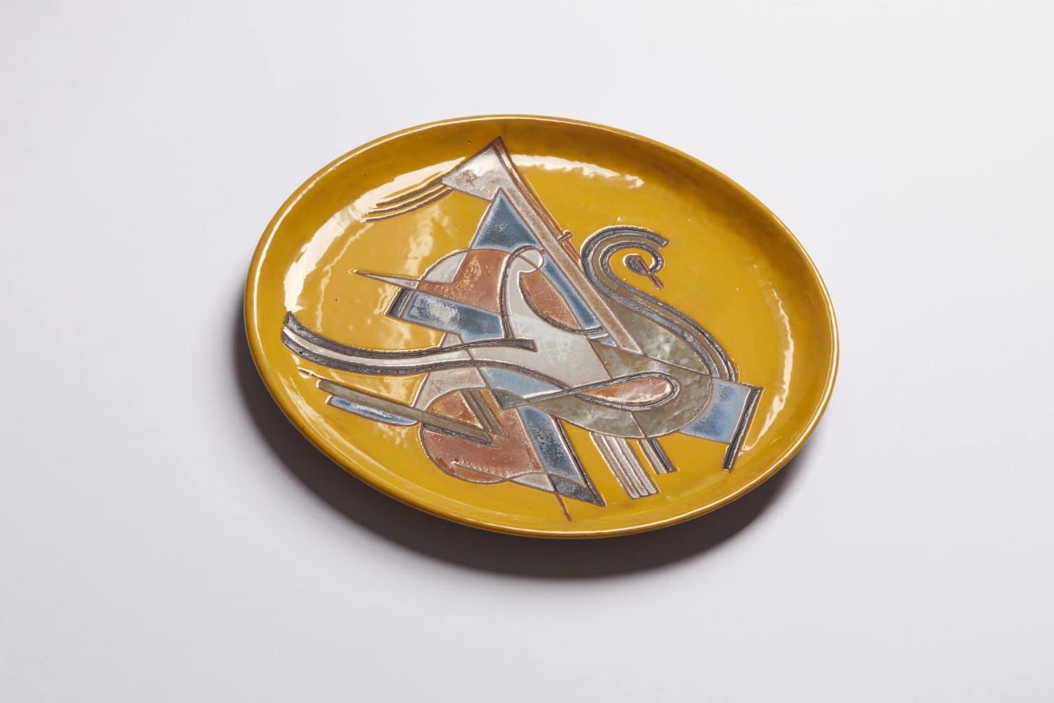 Ceramic Plate with Two Birds - Museum of Cycladic Art